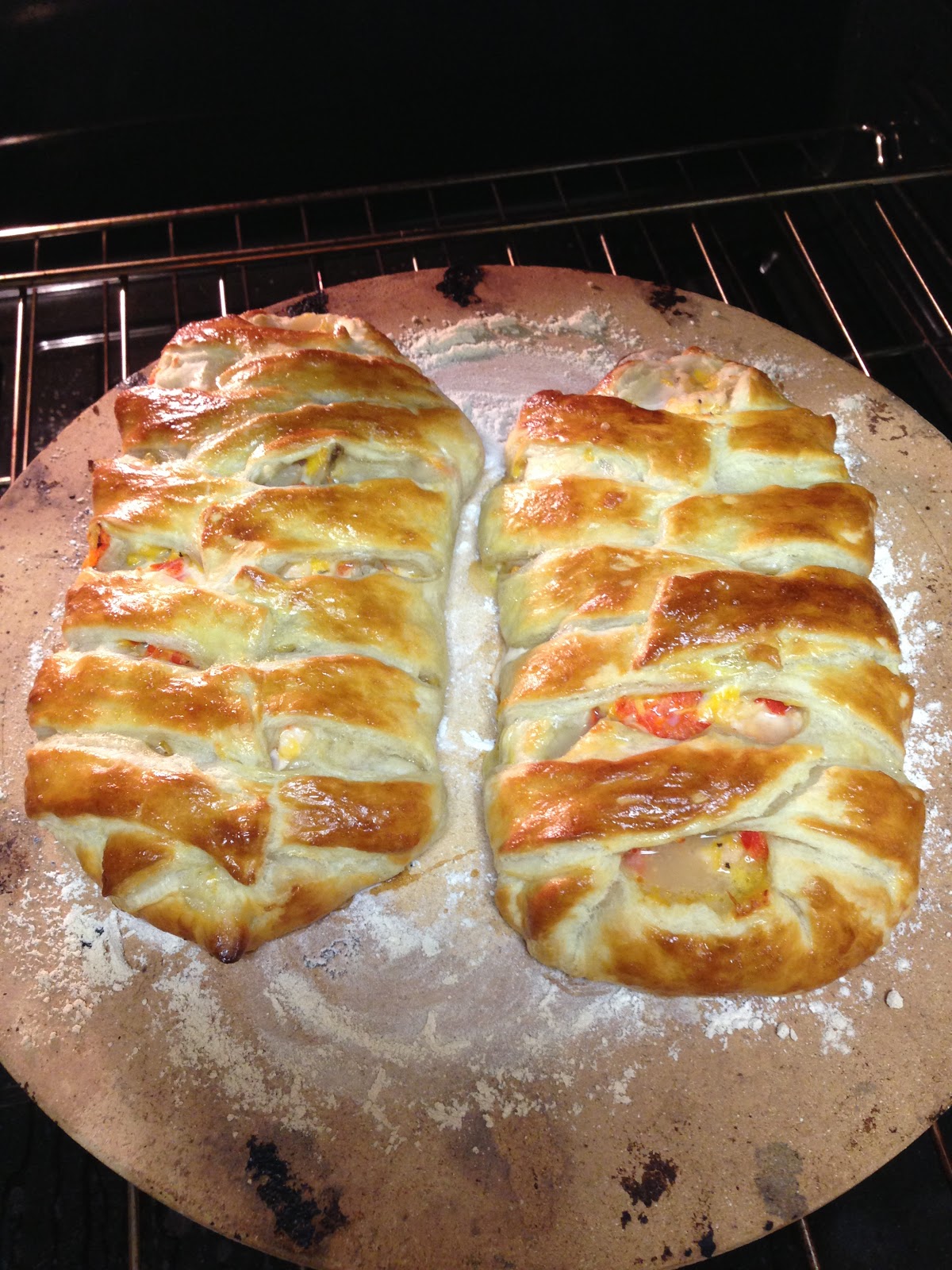 DubDubDub.Martins'Grub.com!: Chicken & Cheese Plait